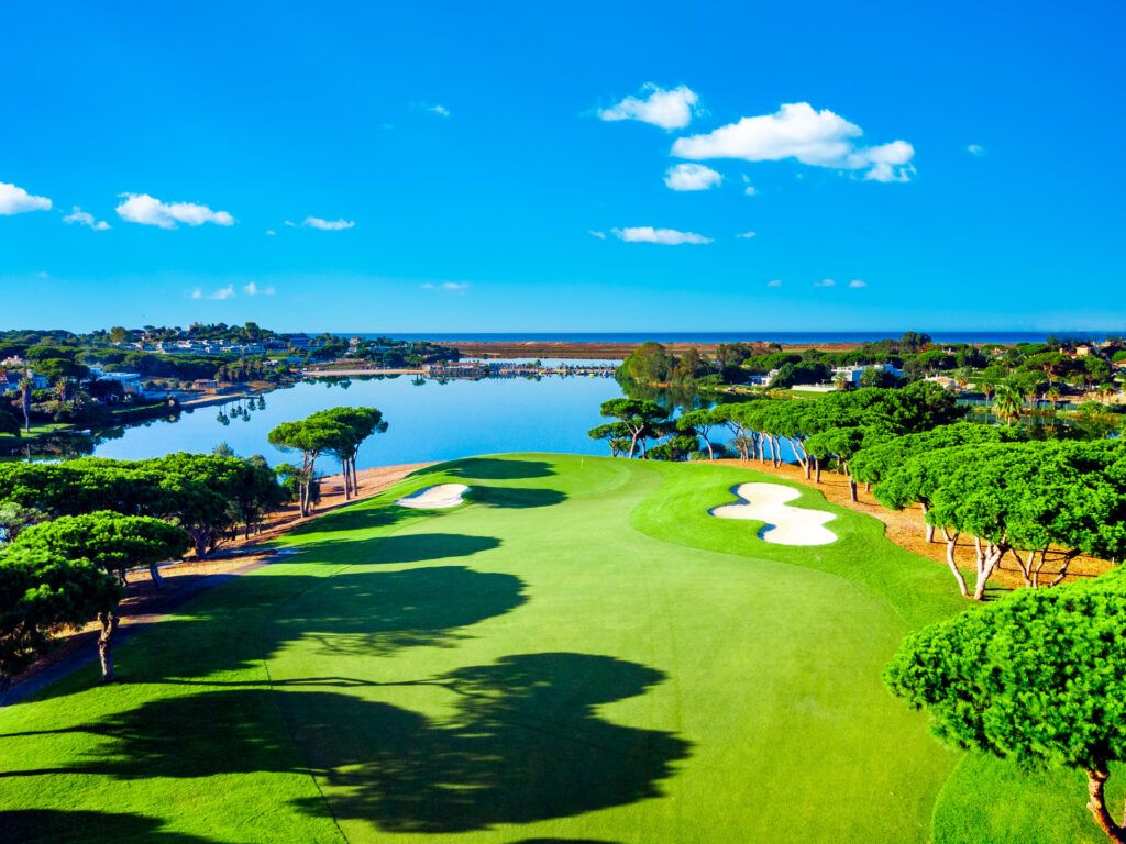Holidays - Fairways Mixed Golf